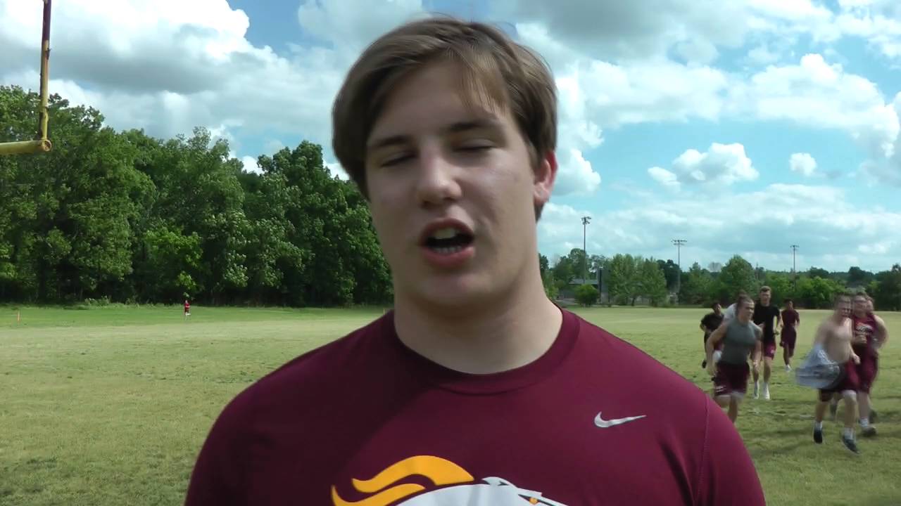 Madison Academy 4-star OT Austin Troxell - YouTube