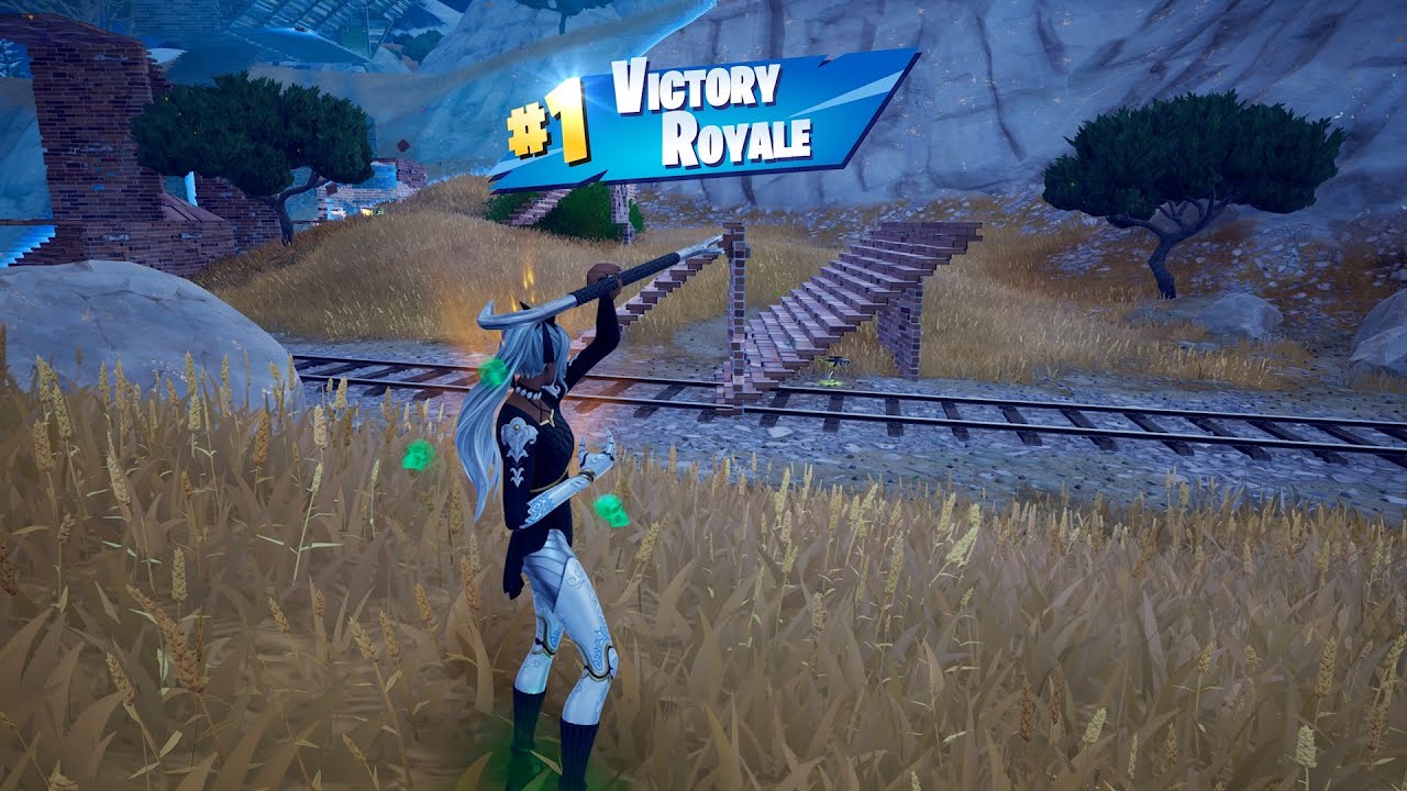 CLARA+CROWBAR PICKAXE GAMEPLAY IN FORTNITE!! THIS SKIN IS CLEAN!! # ...