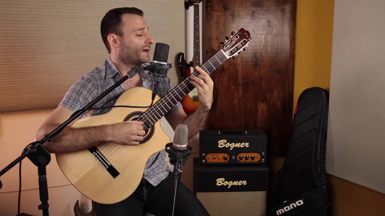 "רגע אחד" - דוד סולן (ביצוע חי באולפן) David Solan live in Studio - YouTube