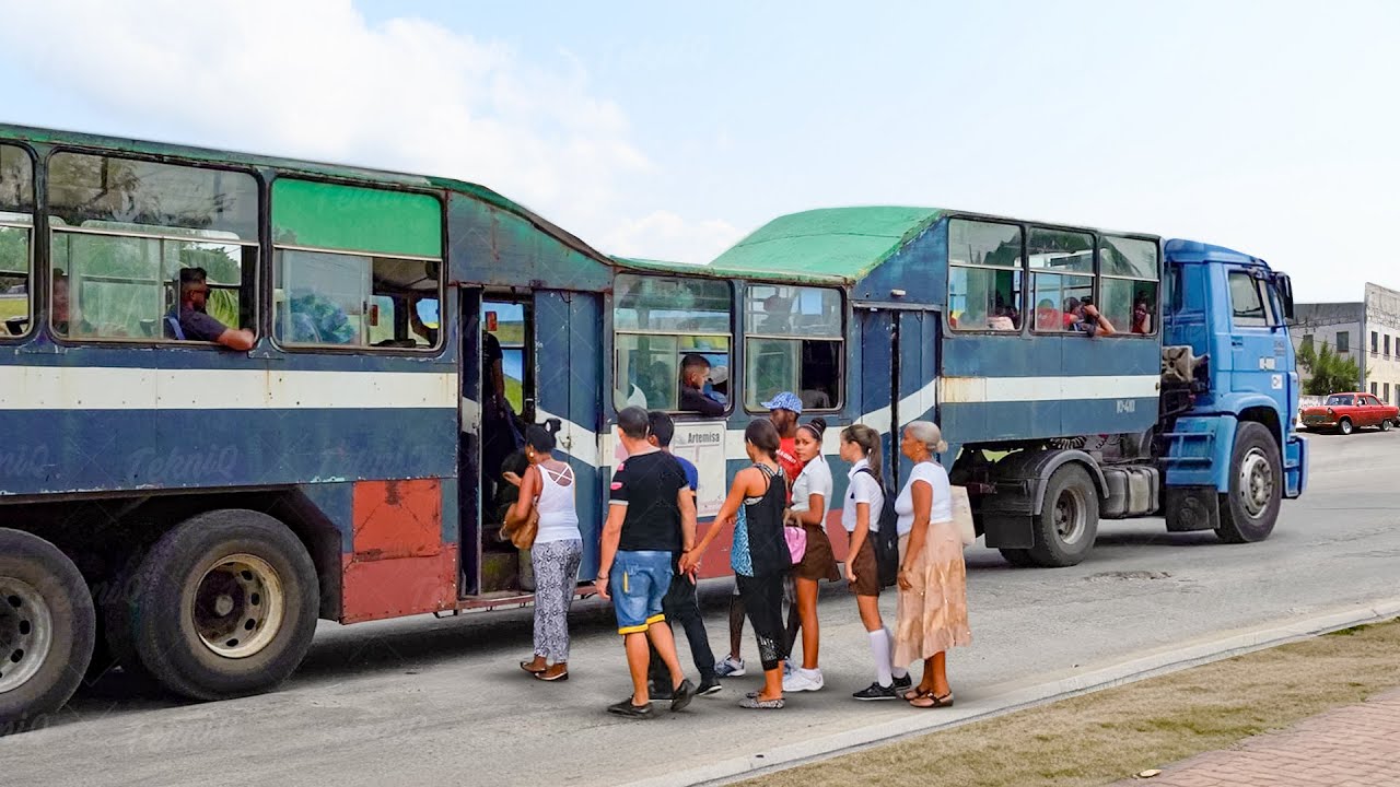 Riding Cheapest Public Transport Bus of Cuba - YouTube