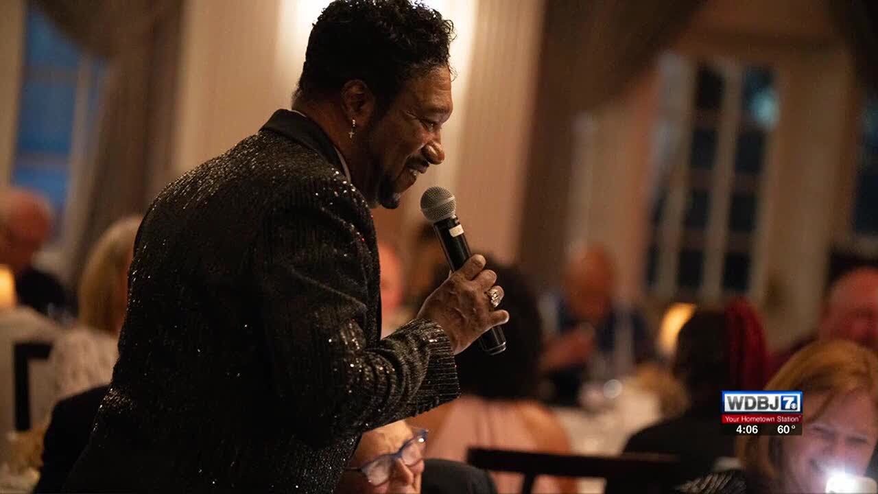 Tyrone Fox Hotel Roanoke Event - YouTube