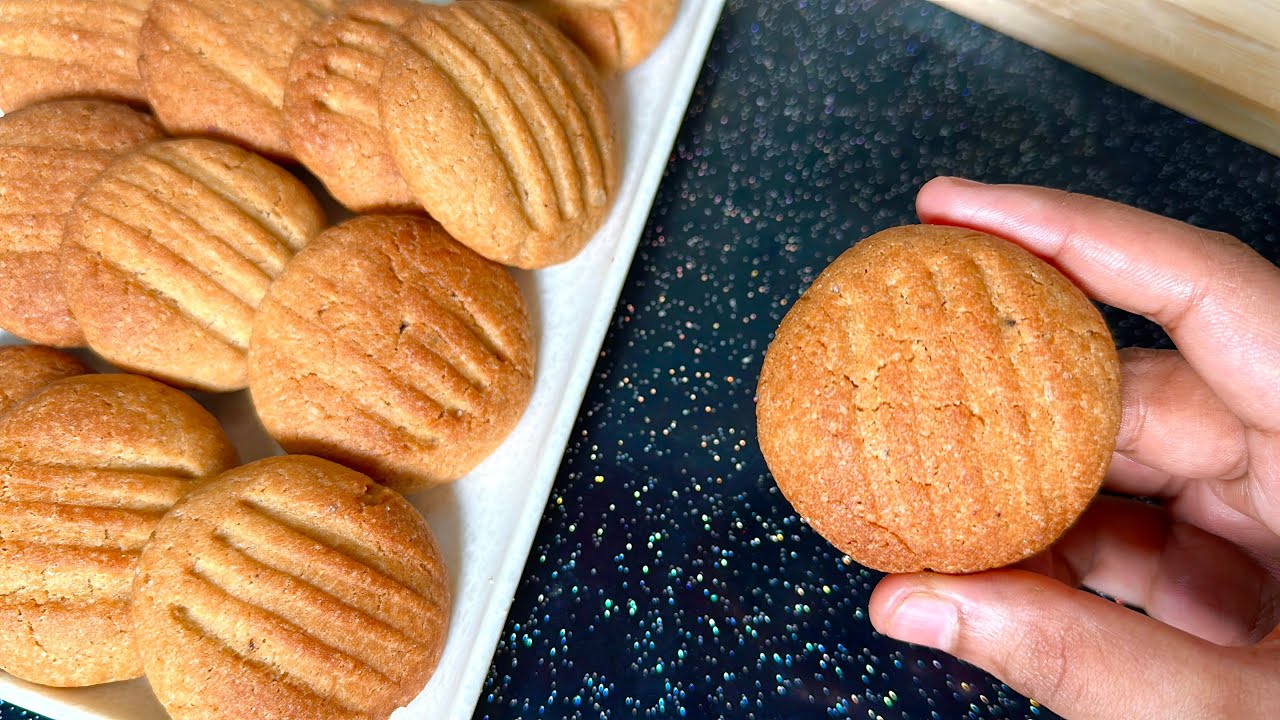 Aata Biscuits No Eggs Recipe | Wheat Flour Biscuit | Bakery Style Biscuit Recipe | Aate Key ...