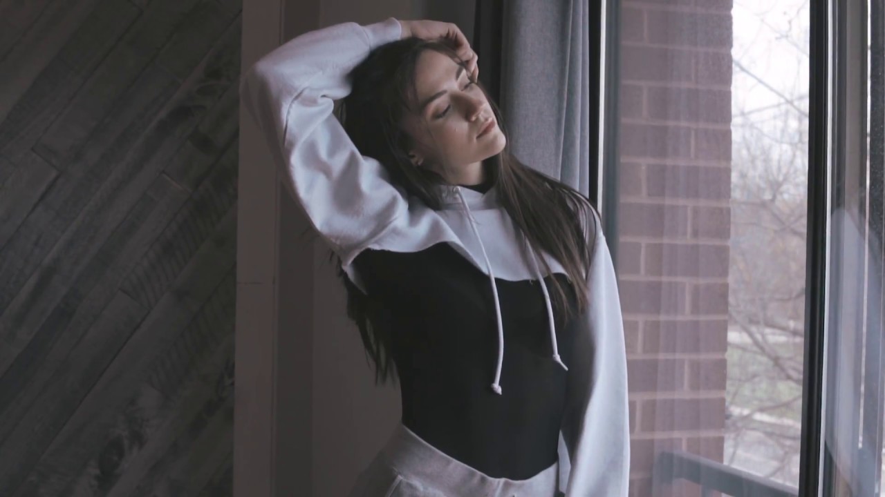 Soft Tones | A6500 | Charissa Fawn | Modeling Video - YouTube
