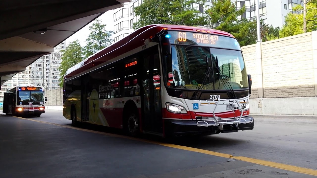 TTC New Flyer XE40 CHARGE #3709 | Route 60 Steeles West at Finch ...