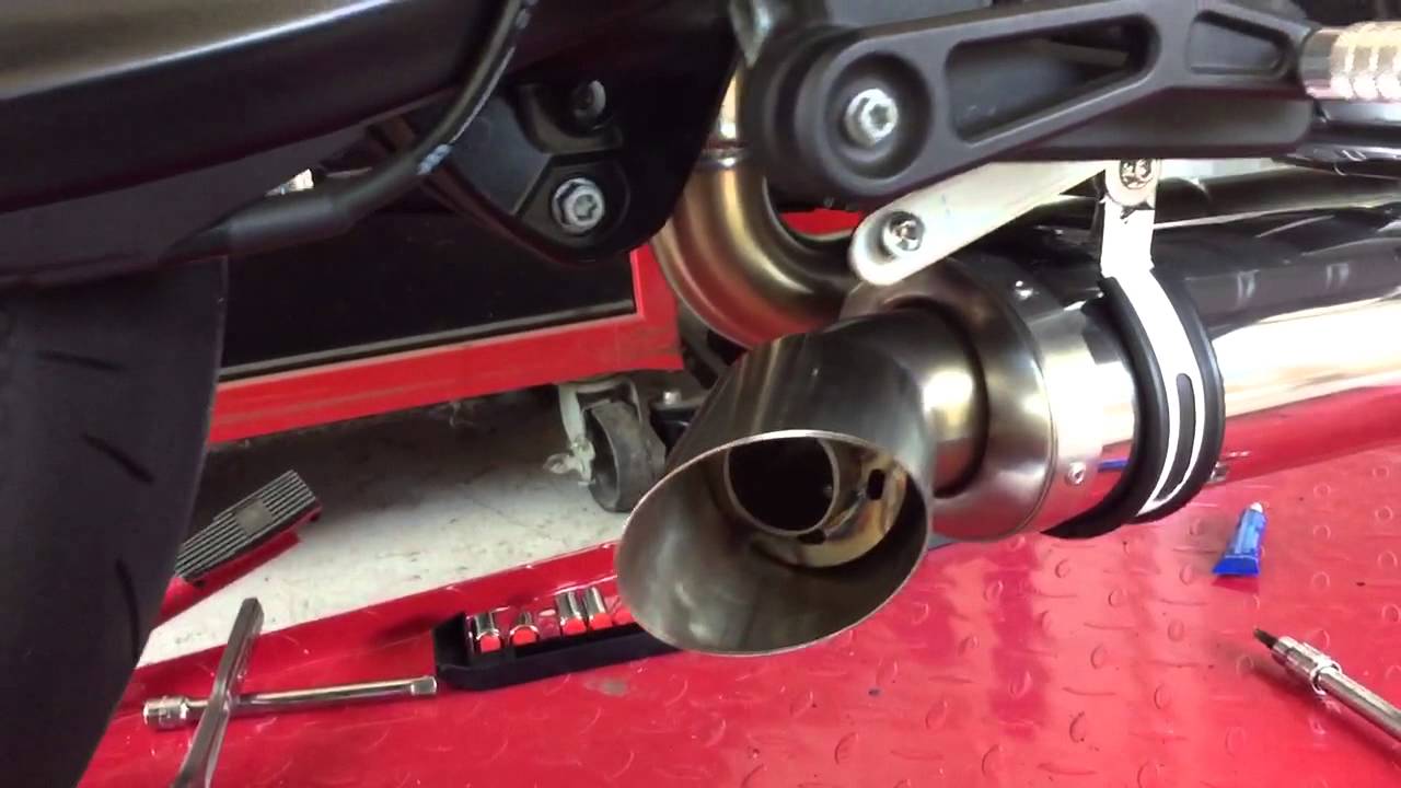 Rc8 r jester exhaust with 100 db killer in - YouTube