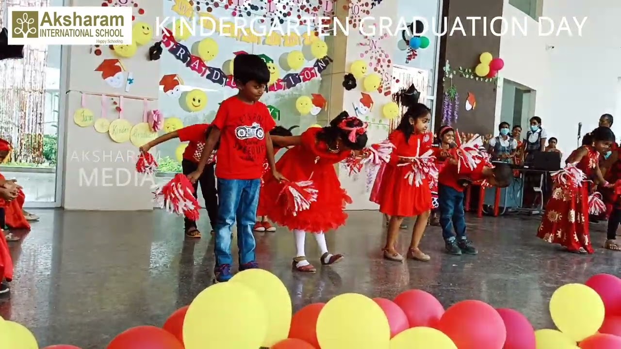 UKG GRADUATION DAY DANCE 02 - YouTube