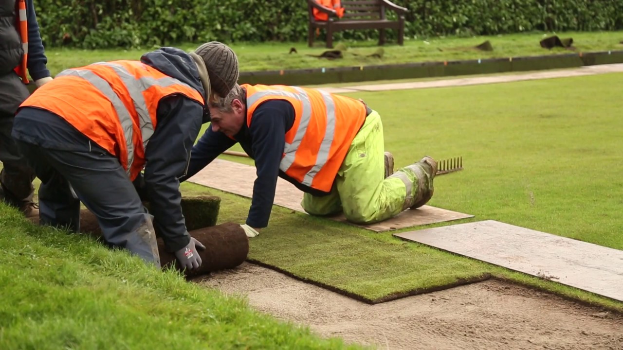 Barnetbey Bowling Green Timber Edge Replacement - YouTube