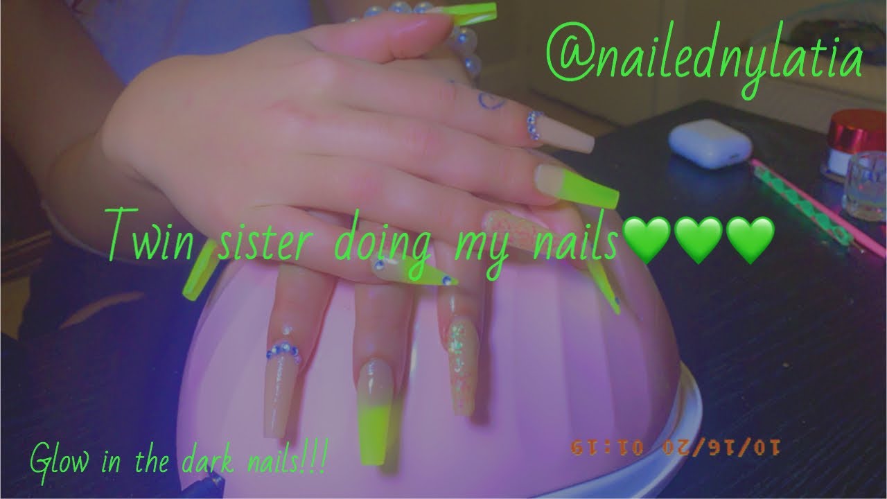Twin Sister Slaying My Nails & She just Started Her Nail Journey💚😱 ...