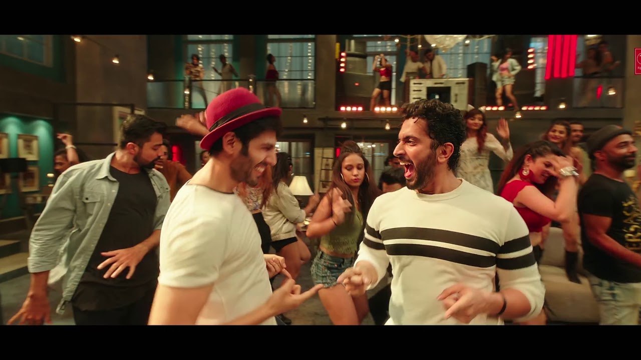 Bom diggy diggy bom full video song | Sonu ke titu ki sweety - YouTube