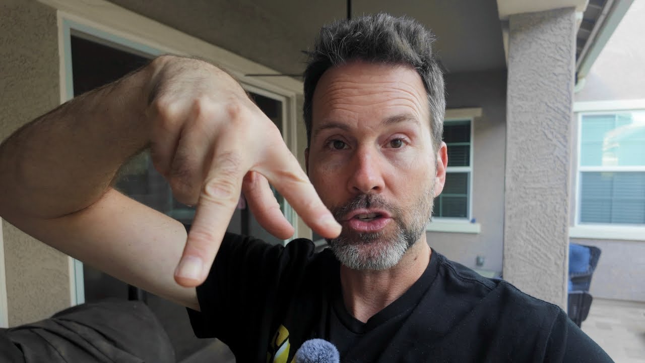 Sunday BBQ & Tech Review: My New Tripod in Action! 🌞🍖 - YouTube