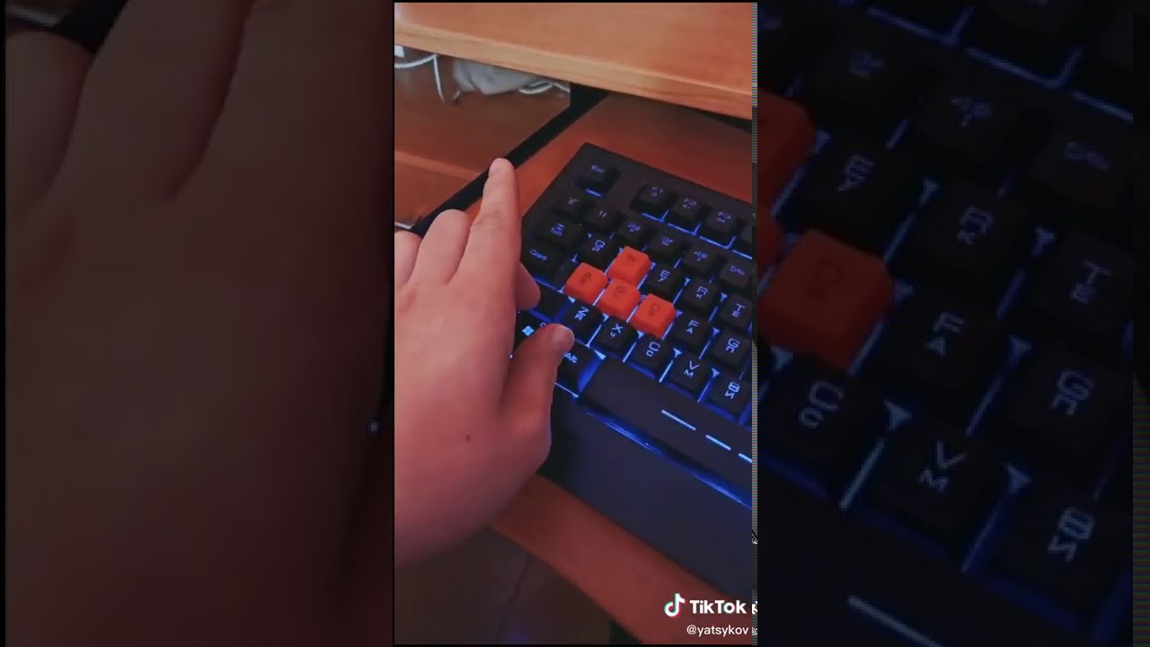 Как включить подсветку на клавиатуре Youtube