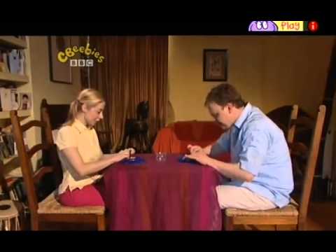 Higgledy House Sick Bedtime - YouTube