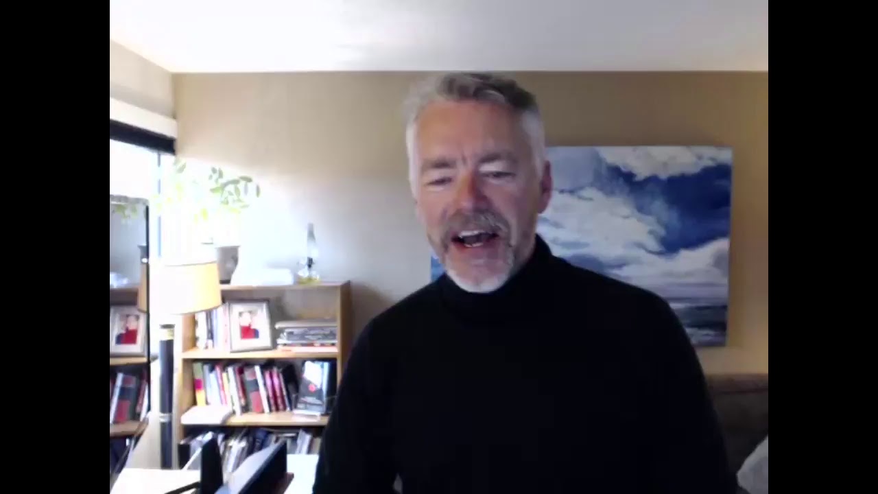 TIM PIPPUS AND HIS TINY FAMILY - YouTube
