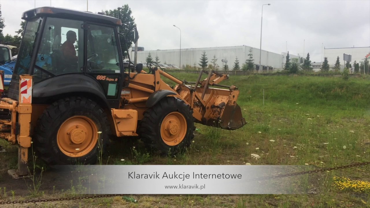 Koparko-ładowarka Case 695SR-4PS (www.klaravik.pl) - YouTube