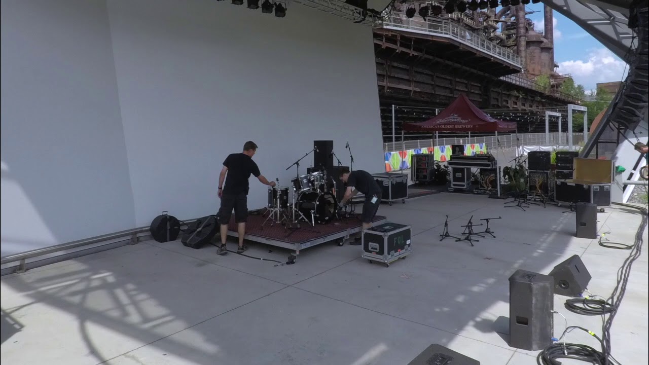Musikfest 2017 Stage Setup @ "AmericaPlatz" - YouTube
