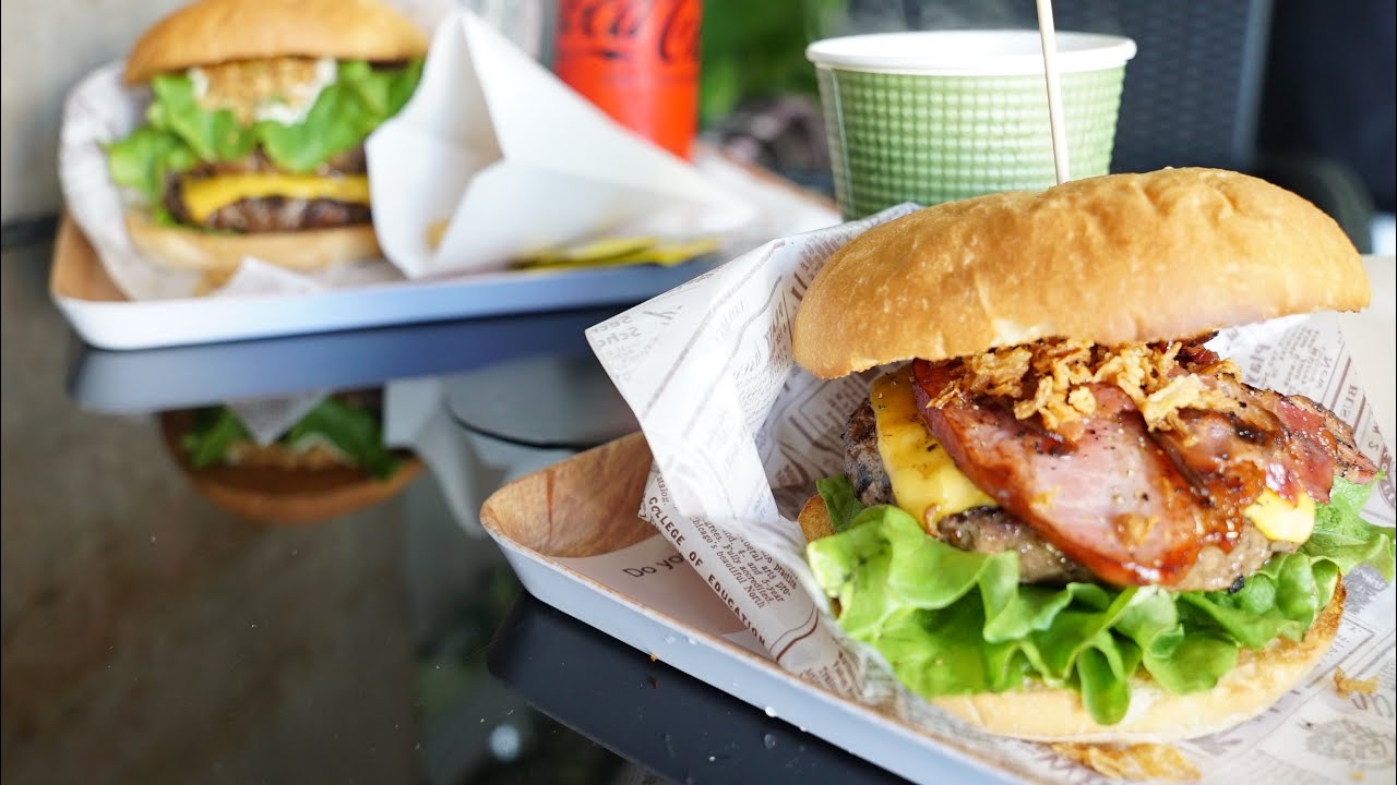 TOKYO BURGER RUN: Burgers New York in Hodogaya バーガーズニューヨーク - YouTube