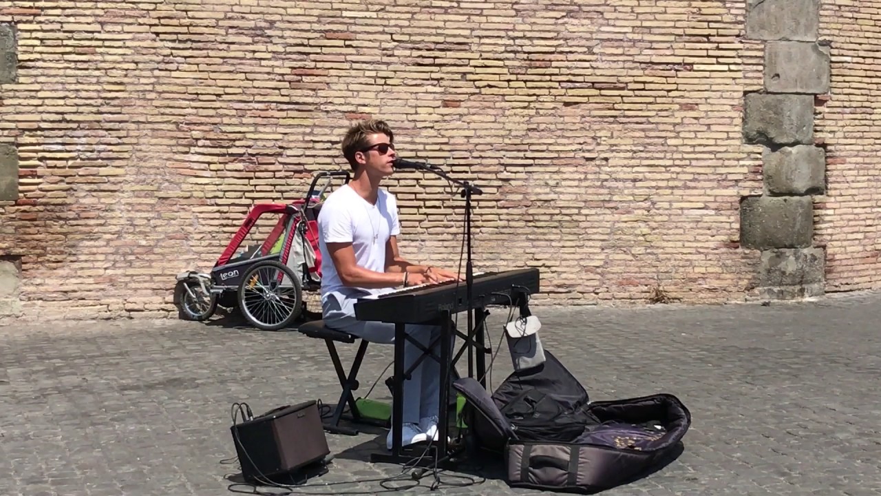 Simon Busch (Sysfiction) busking in Rome - love this - YouTube