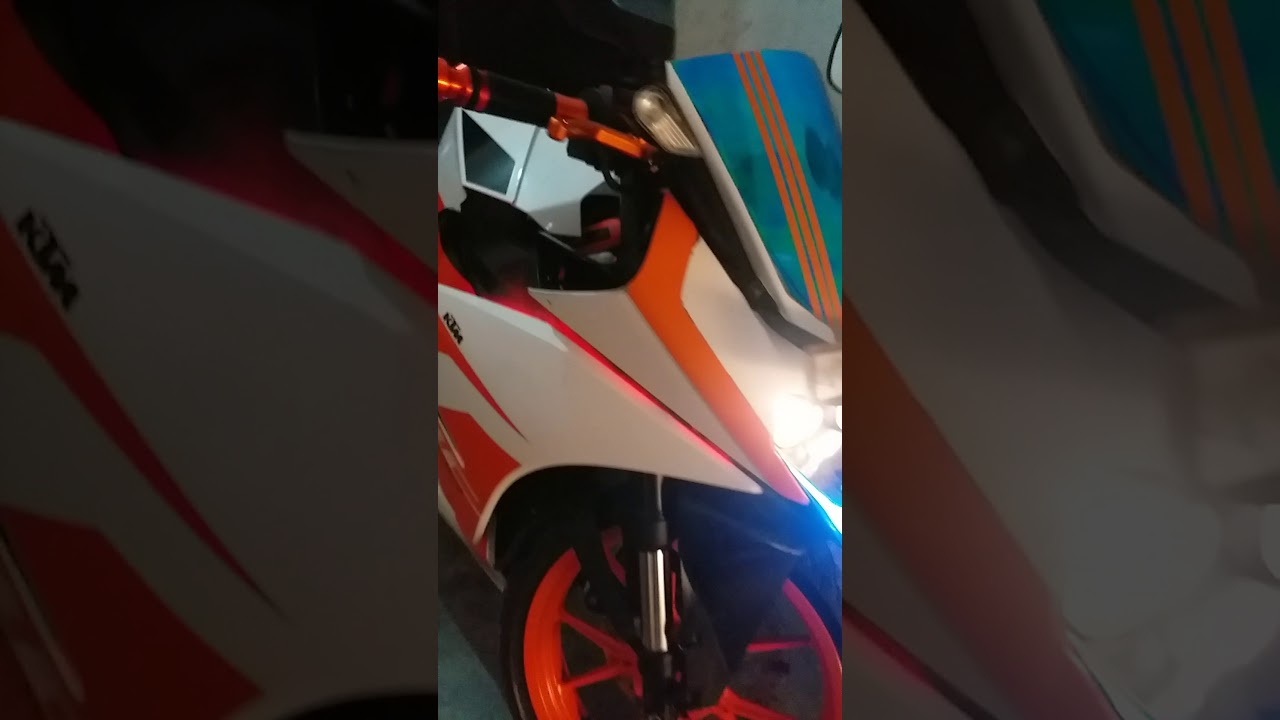 Modified KTM RC 200 lighting and sound - YouTube