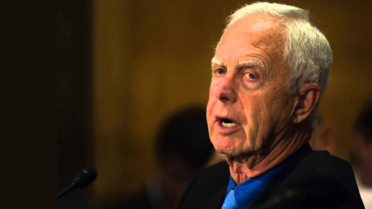 Former SEC Chair Arthur Levitt on IA Act's 75th Anniversary - YouTube