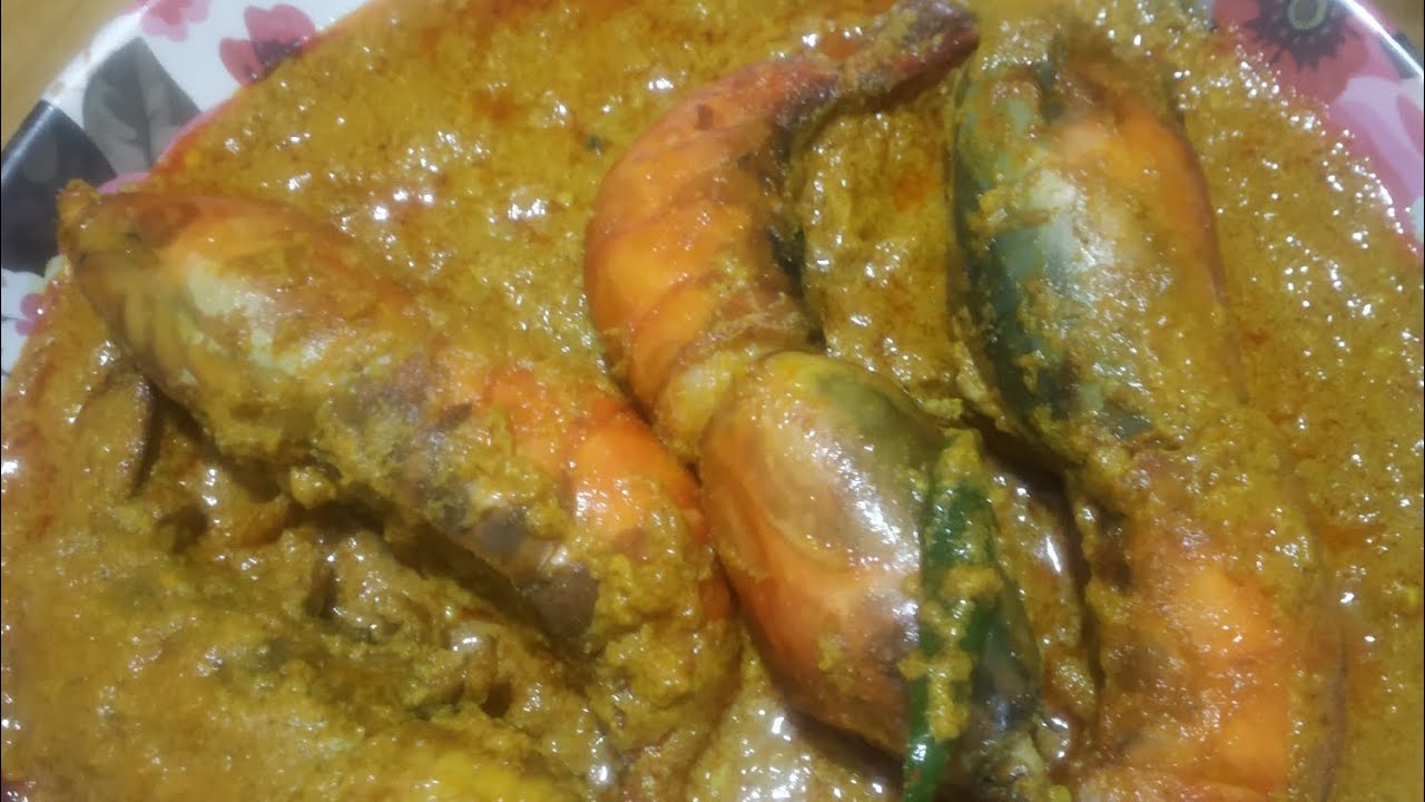 aj banalam golda chingri malai curry #prawns recipe#youtube - YouTube