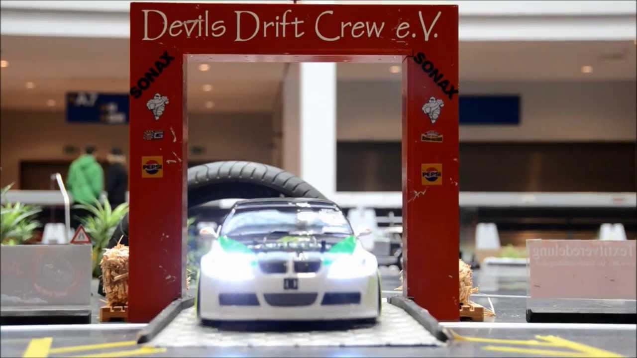 RC-Drift - Devils Drift Crew - Messe Friedrichshafen 2013 - YouTube