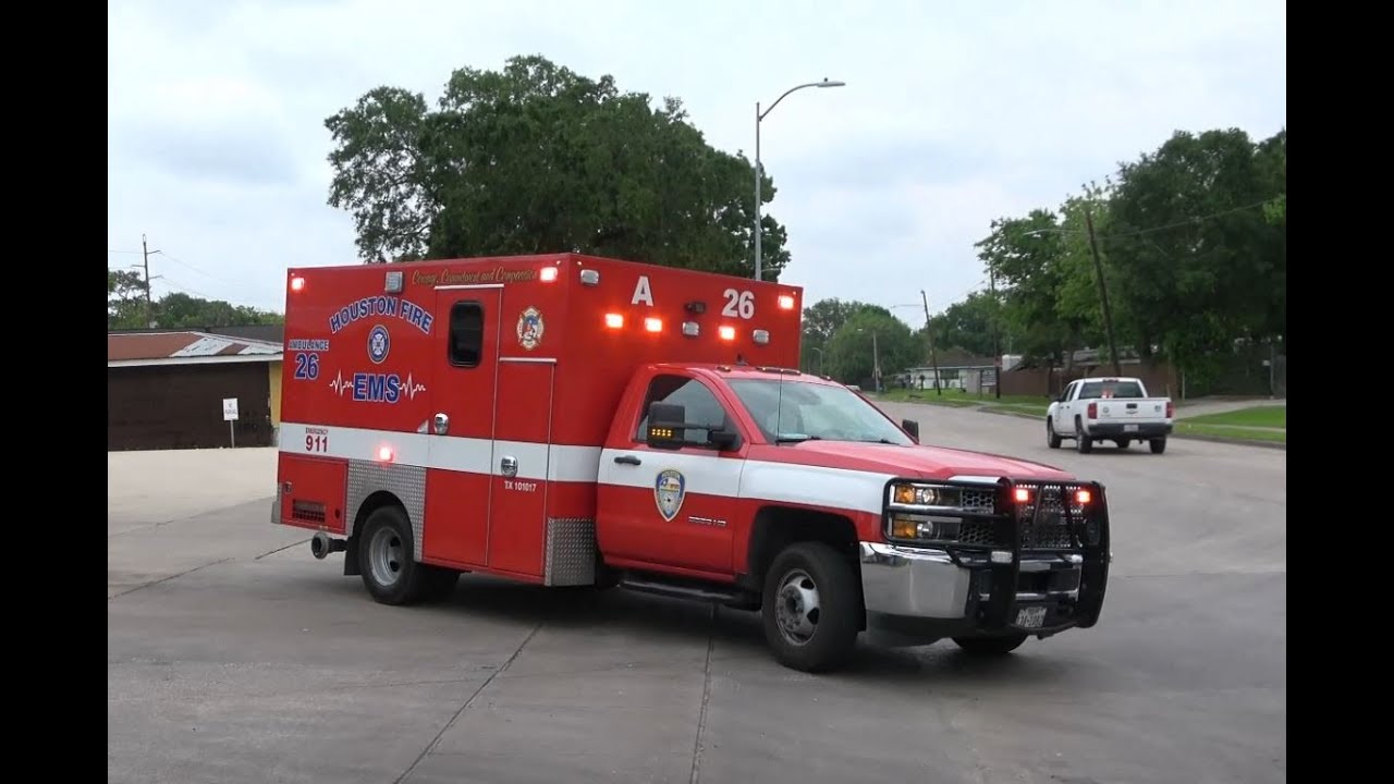 [HFD] Ambulance 26 Responds to Medical [Houston Fire Department] - YouTube