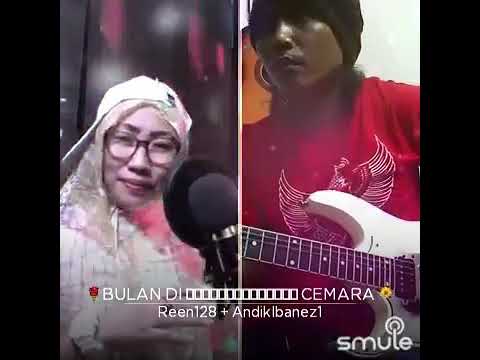Bulan diranting cemara gitaris💃💃💃💃