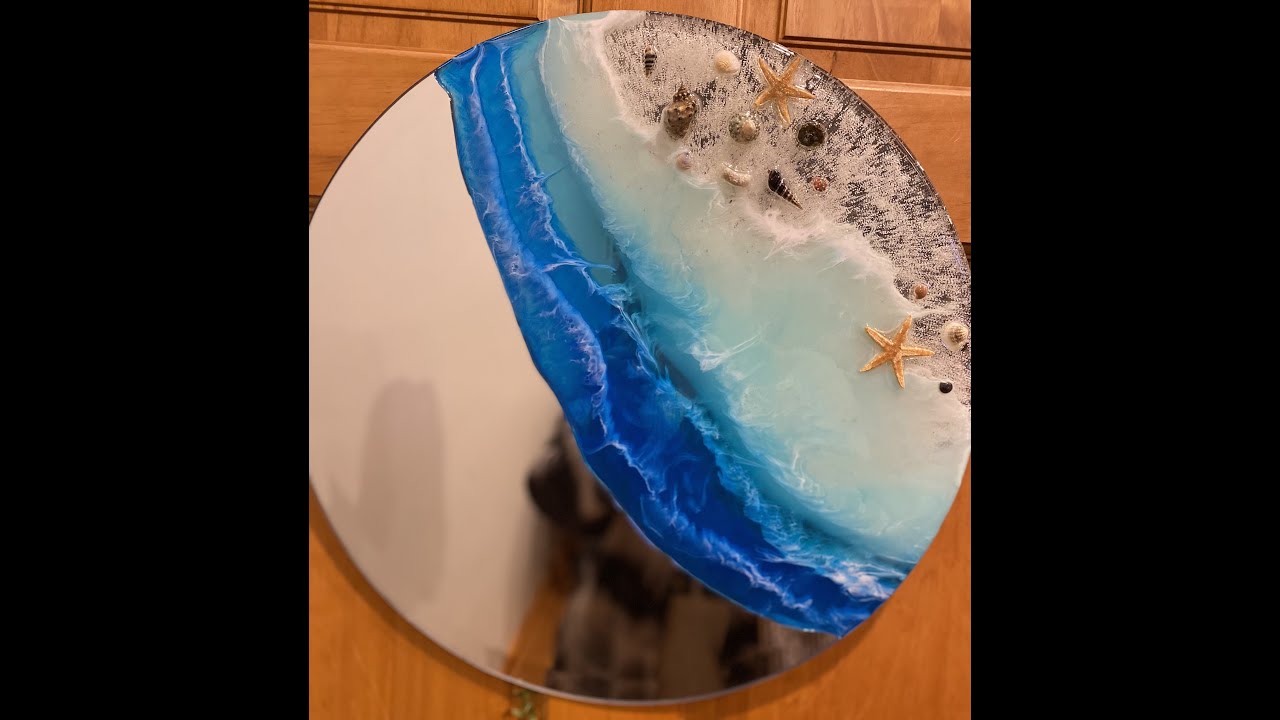 Ocean resin pour on a big round mirror! Fluid art wave 🌊 pour art ...