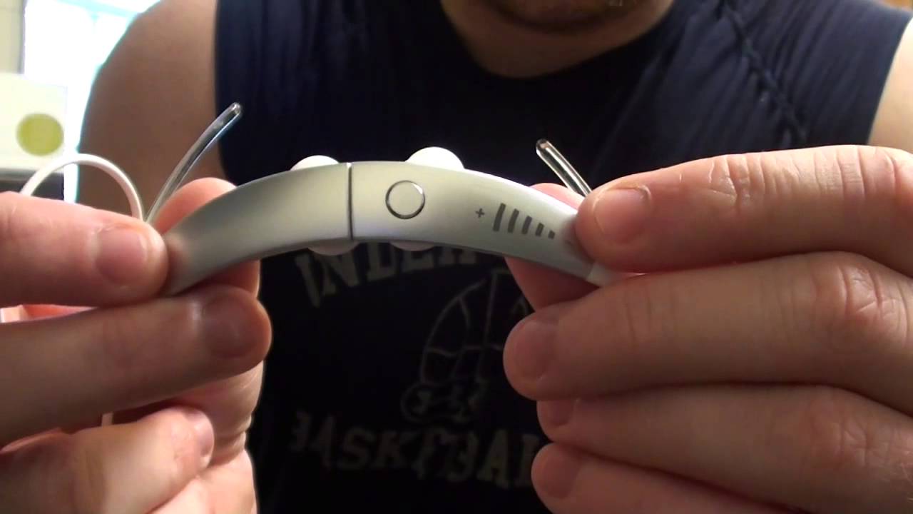 Tech Review Tuesday: Samsung Gear Circle Review - YouTube