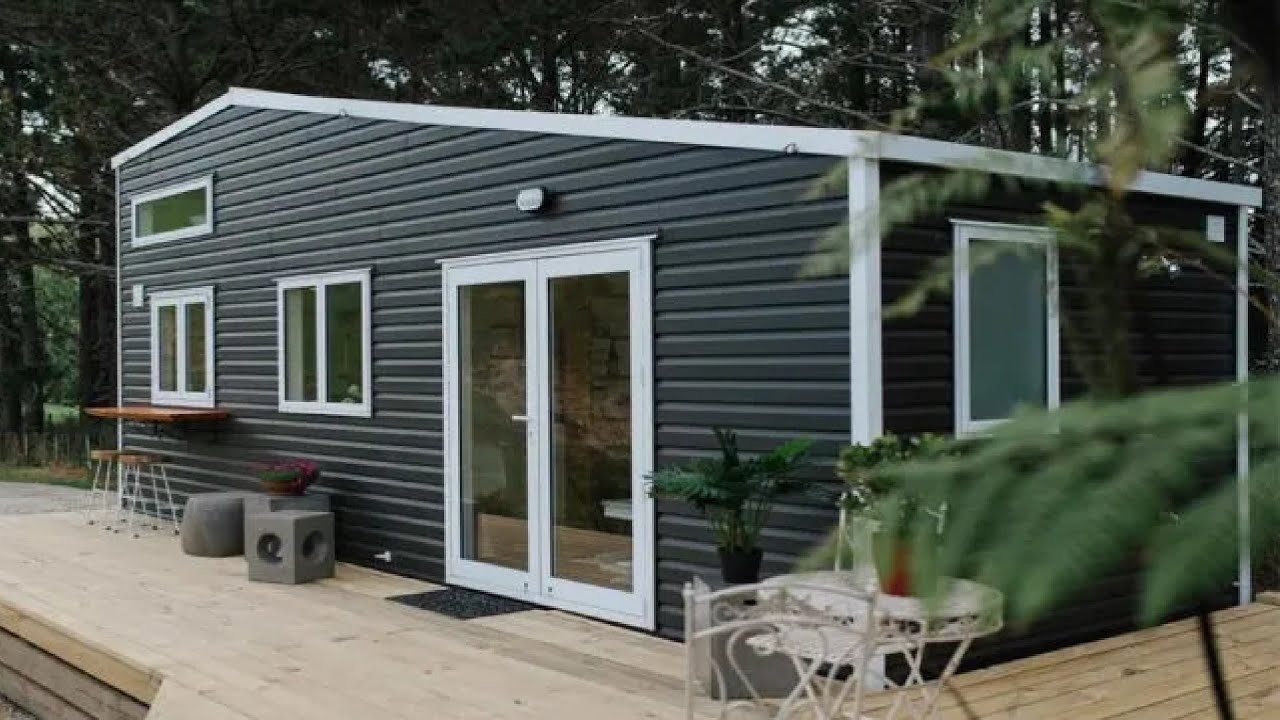 Absolutely Cozy Cherry Picker Tiny House - YouTube