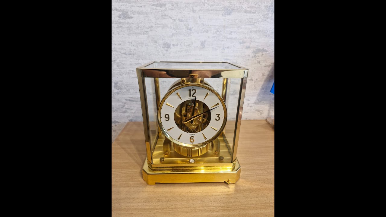 Jaeger LeCoultre Atmos clock, 528-8 model - YouTube