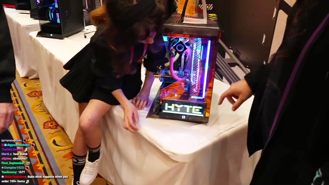 Bonnie & Esfand Try to Break $10k Custom - YouTube