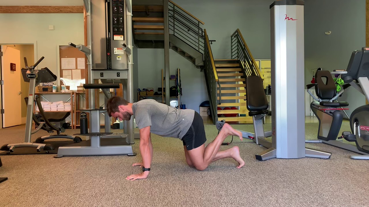 Kneeling Hip Controlled Articular Rotation - YouTube