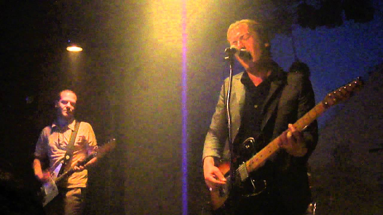 Mr Day nouvel album en live.MP4 - YouTube