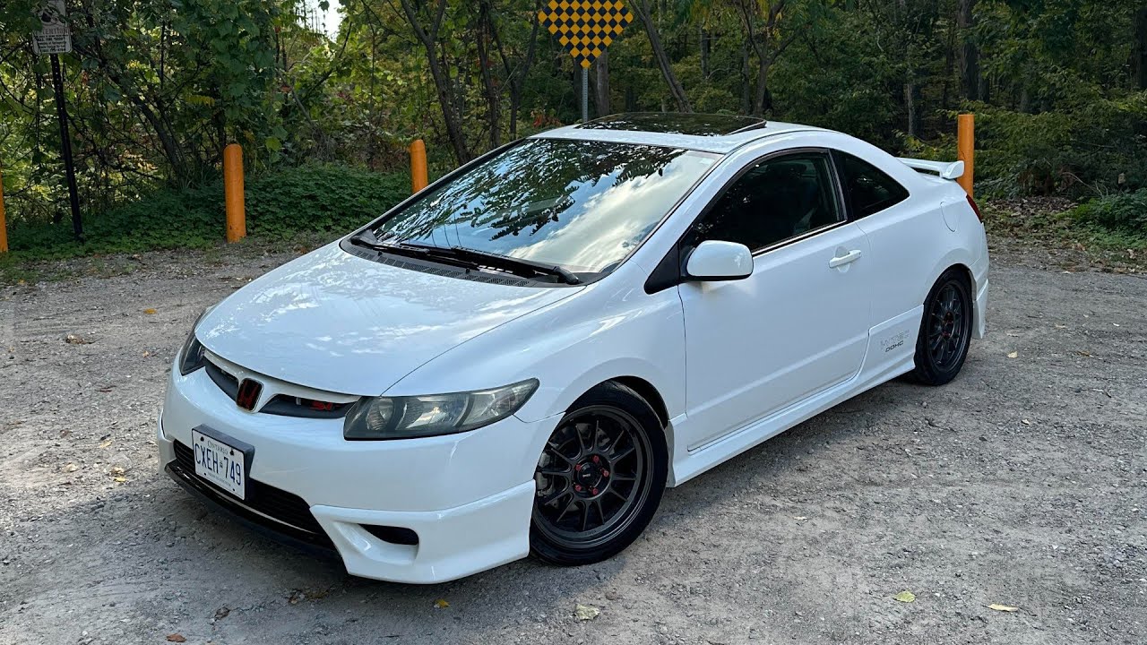 Buying a 8th Gen Si in 2025 - YouTube