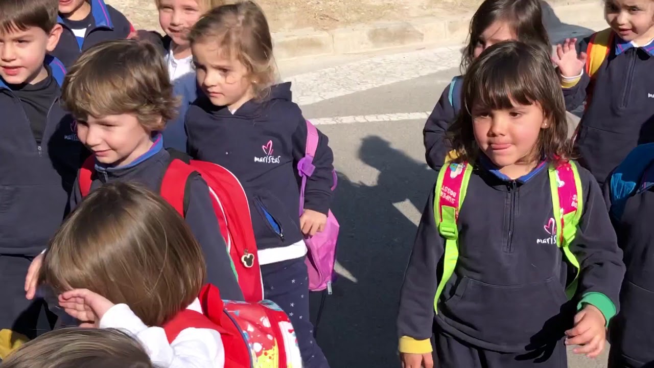 PUERTA ENTRADA INFANTIL - YouTube