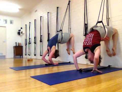 Perform the Kapotasana asana using ropes - YouTube