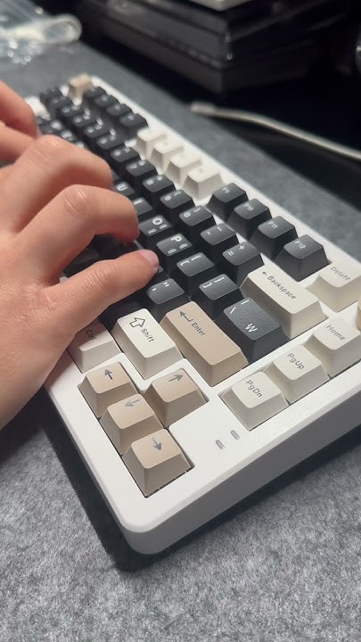 QSENN Q75 PBT 풀윤활 가스켓 유무선 기계식 키보드 저소음 바다소금축 #사무용키보드 #바다소금축 #큐센 #저소음키보드 - YouTube