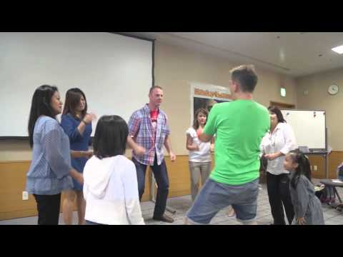 Maple Leaf Learning -- We Wish You a Merry Christmas - YouTube