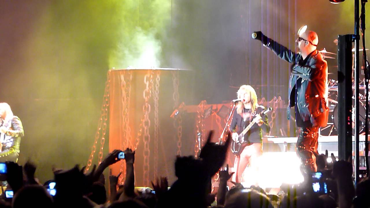 Judas Priest LIVE in Seattle... Heading out to the highway - YouTube