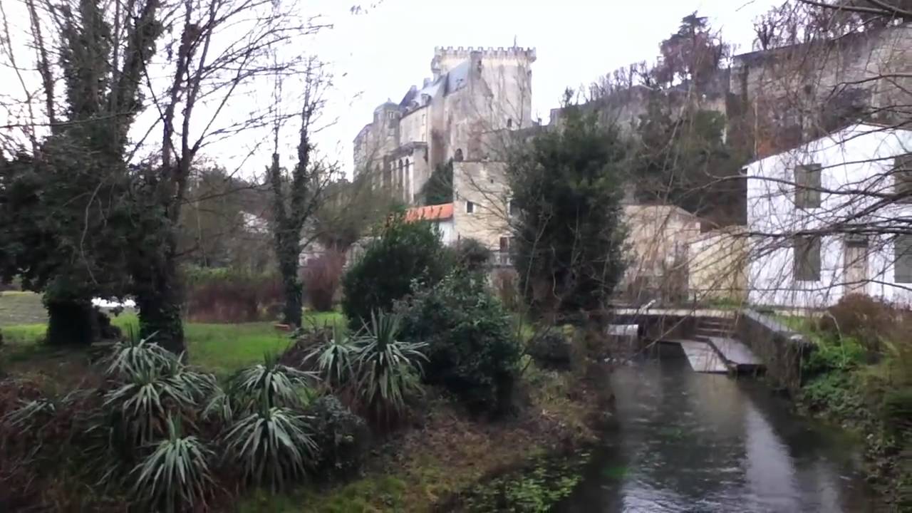 Pons France - Chateau de Pons - YouTube