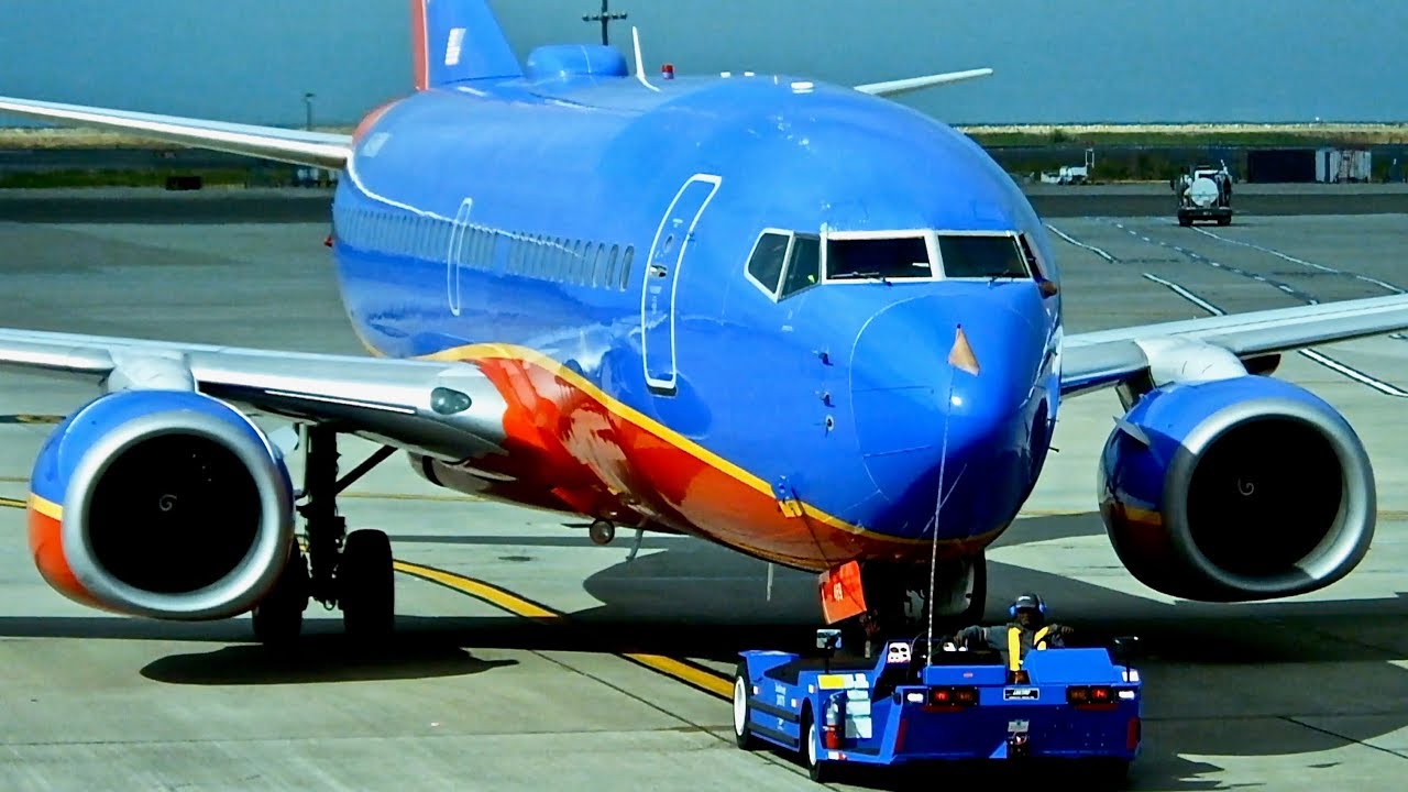 Oakland (OAK) Spotting - Alaska/Hawaiian - Boeing 767-300 & More ...