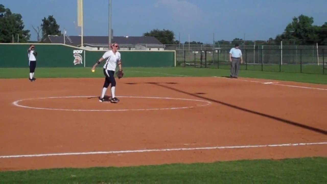 Sam Banister pitches in Dynasty 6 Game - YouTube