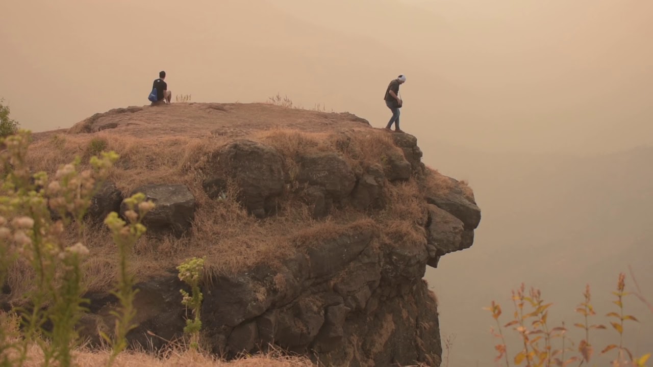 Walking up to the Sunset Point, Matheran, India - YouTube