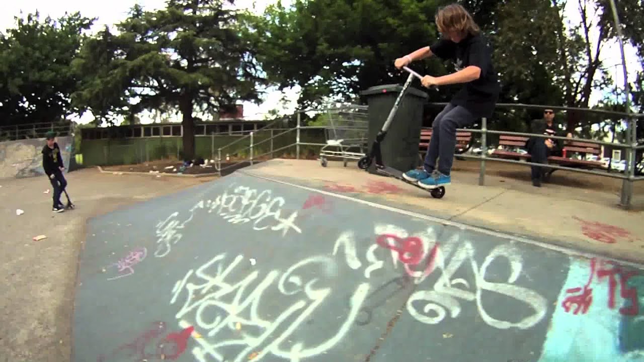 Jack Dauth chills - YouTube