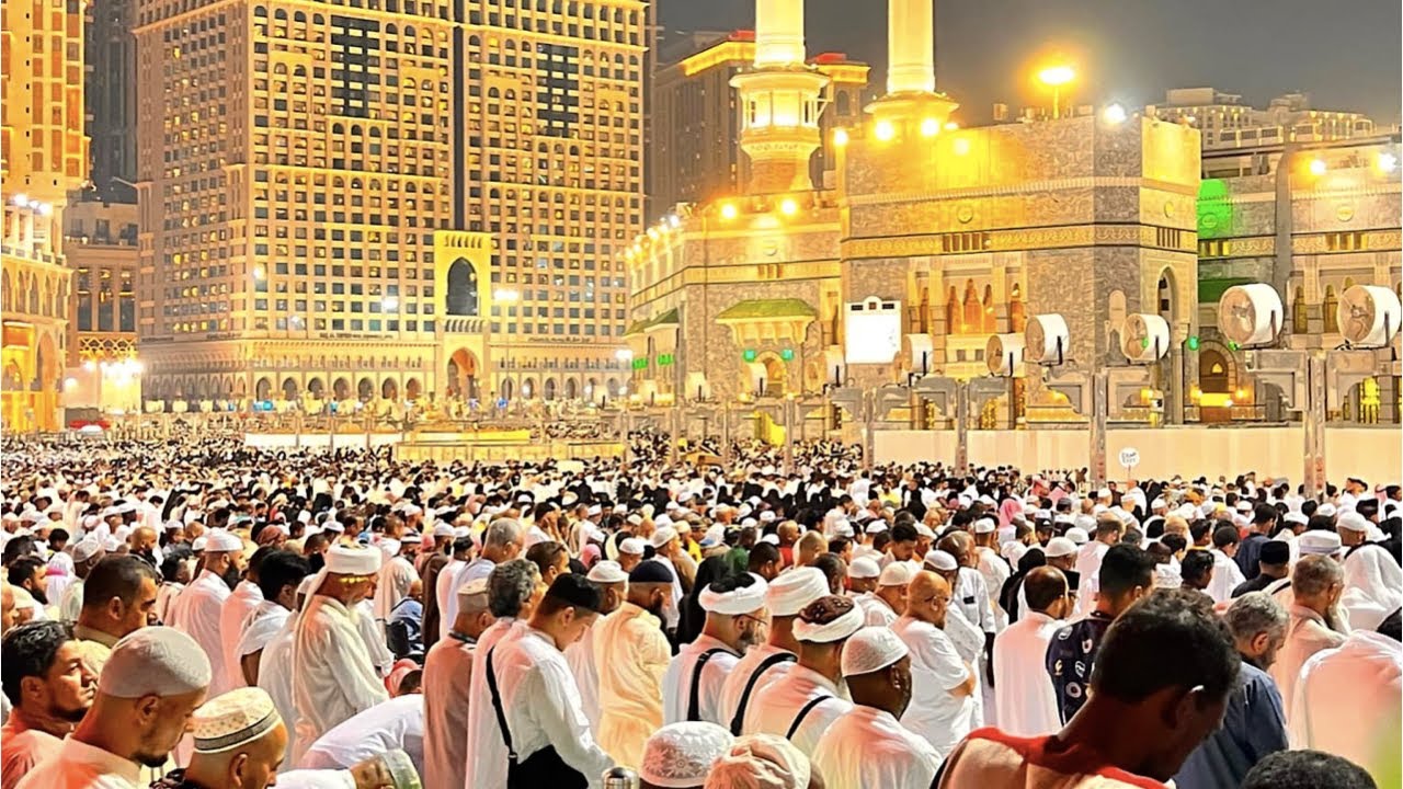 Makkah - Esha Prayer at Masjid Al Haram |sheikh mahir al muaqely - YouTube