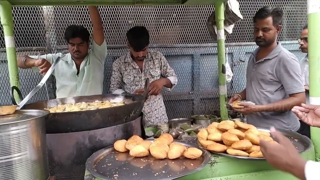 कचोड़ी !! Beawar famous Ramdev kachori!! Rajasthan famous street food # ...