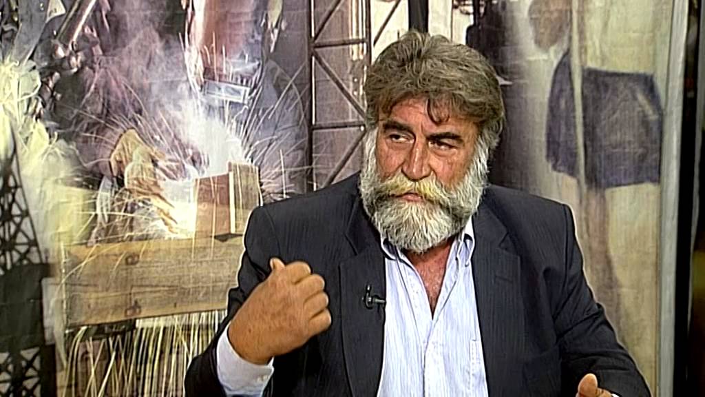 Ο ΝΙΚΟΣ ΑΓΓΕΛΟΥ ΥΠΟΨΗΦΙΟΣ ΕΥΡΩΒΟΥΛΕΥΤΗΣ ΣΥΝΕΡΓΑΖΟΜΕΝΟΣ ΜΕ ΤΟ ΚΚΕ ΣΤΟΝ ...