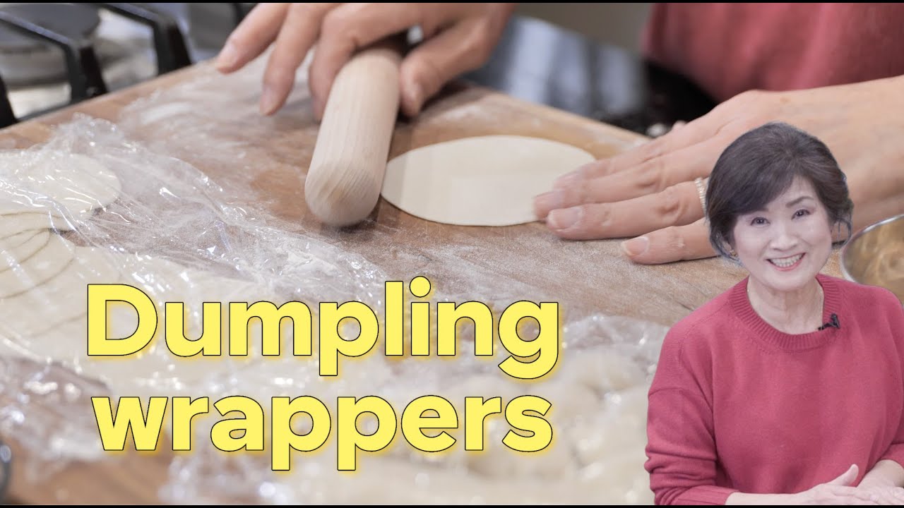 No-fail homemade dumpling wrappers (mandupi, 만두피) - YouTube