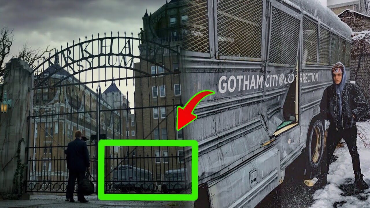 I Found “Gotham” (BATMAN) Buses! Behind ABANDONED Doctors House ...